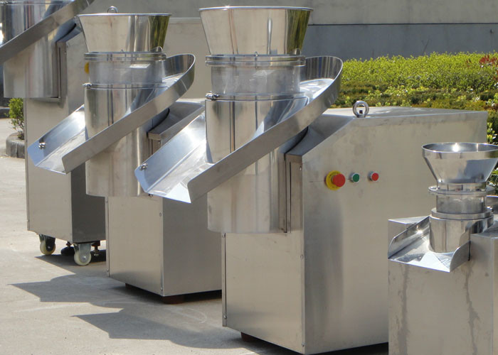 380V Stainless Steel Revolving Granulator For Extruding Cylinder Pellet ...